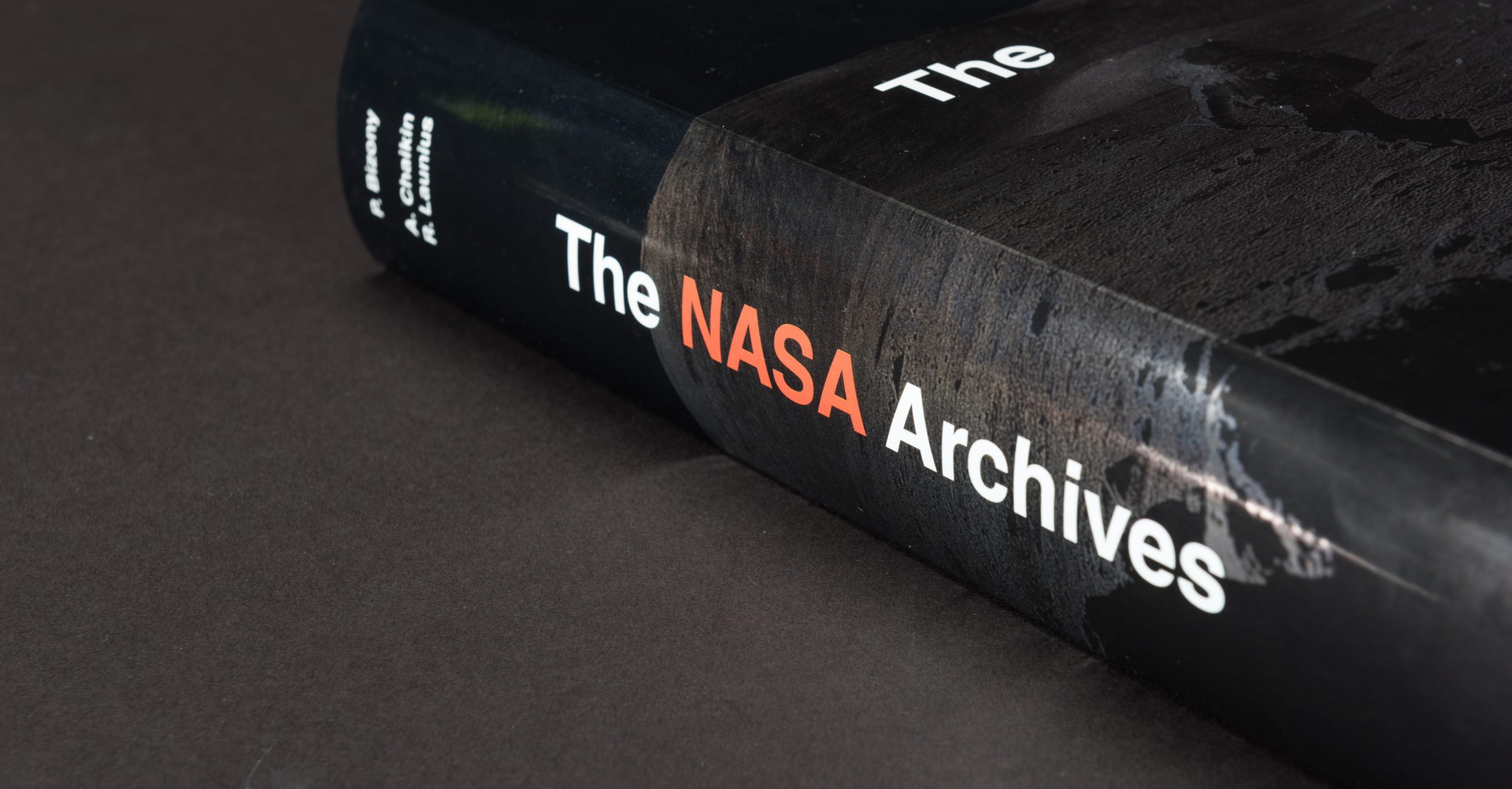 The NASA Archives. 60 Years in Space – Artron